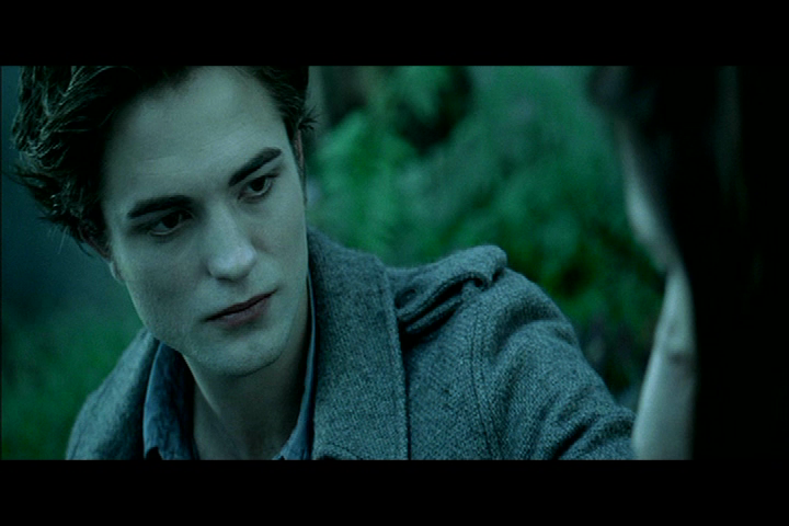 Books and Wands - Screen Caps - Twilight - Extended Scenes