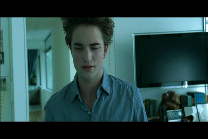Books and Wands - Screen Caps - Twilight - Extended Scenes